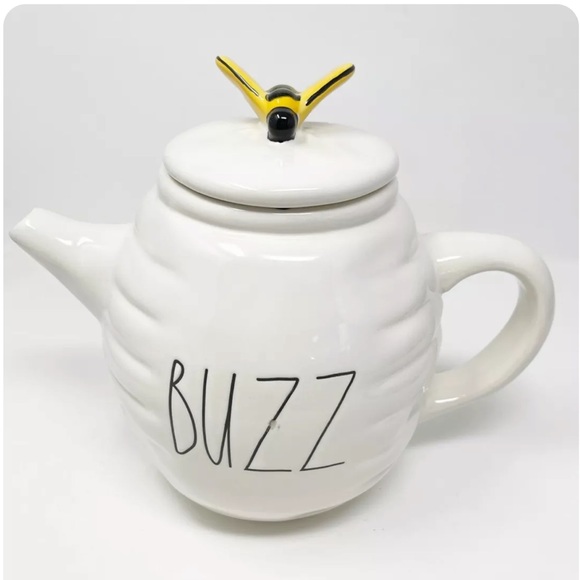 Rae Dunn | Kitchen | Rae Dunn Buzz Honey Bee Ceramic Teapot Queen Bee ...